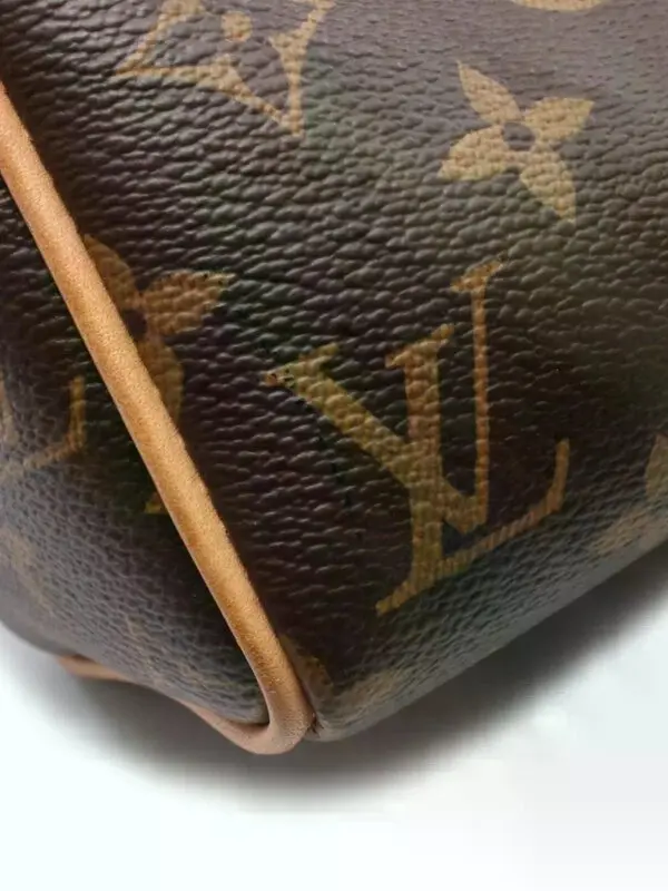 LOUIS VUITTON Speedy Bandouliere Handbag