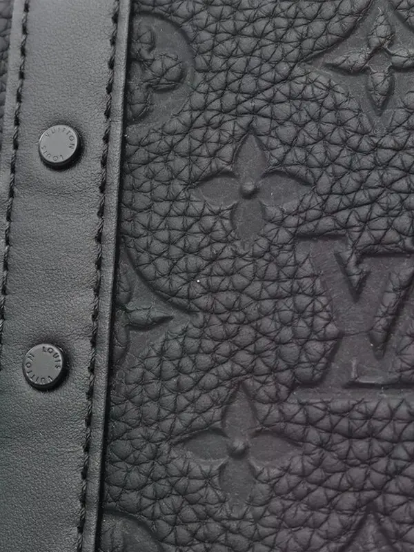 LOUIS VUITTON Monogram Taurillon Trunk Messenger Pm Bag - Black