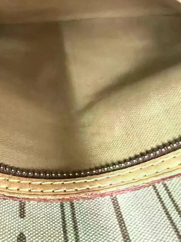 LOUIS VUITTON Monogram Neverfull Pm Tote Bag