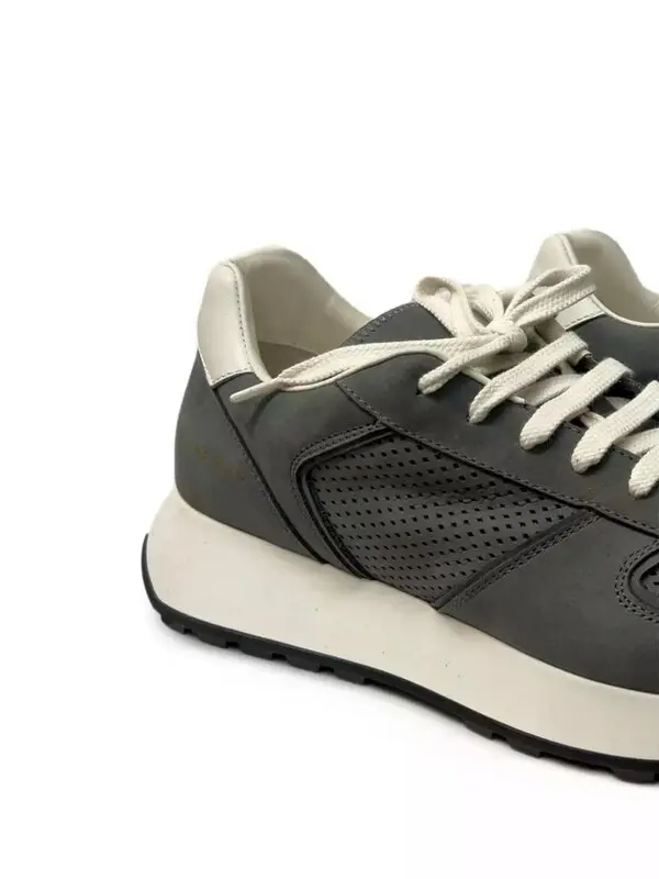 COMMON PROJECTS Track Low-top Sneakers