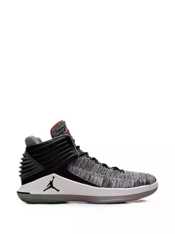 JORDAN Air Xxxii Sneakers