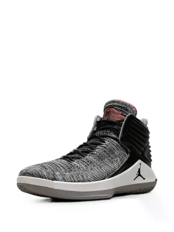 JORDAN Air Xxxii Sneakers