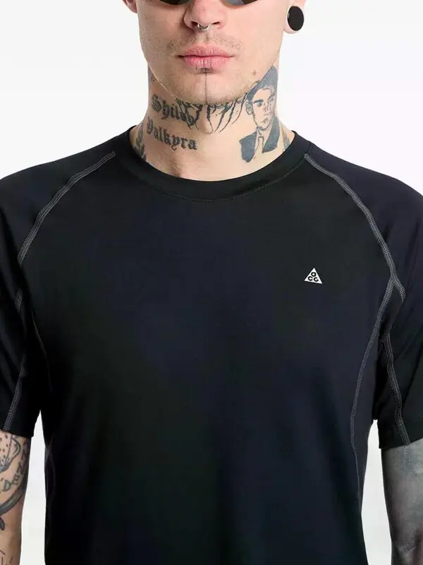 Nike Logo Print Crew Neck T-shirt