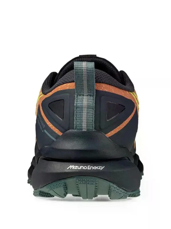 Mizuno Wave Daichi 9 Sneakers - Neutrals