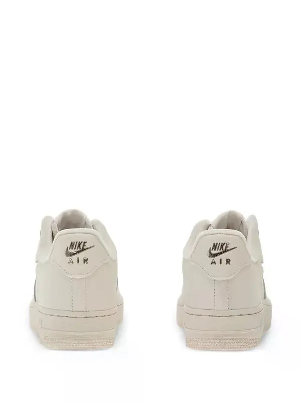 Nike Force 1 '07 Sneakers