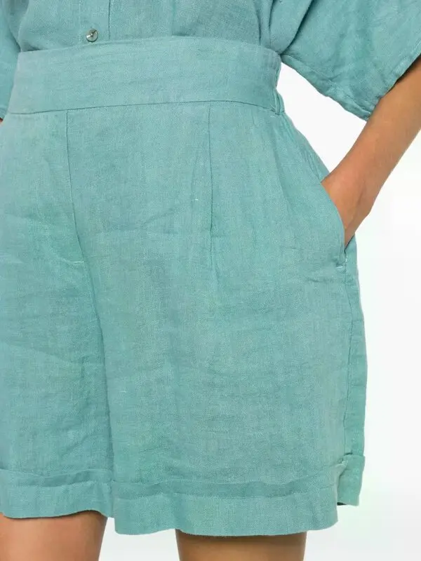 Momoni Linen Pleated Mini Shorts