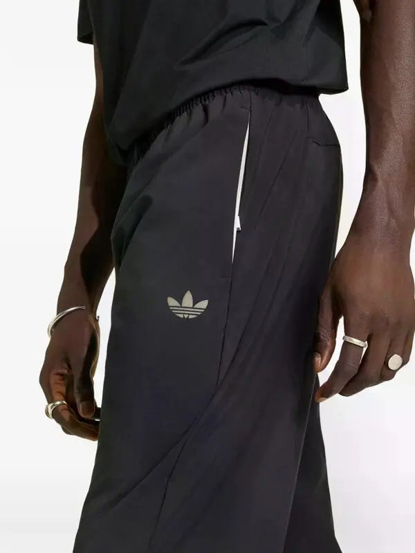 Adidas Tech Trefoil Essentials Track Pants