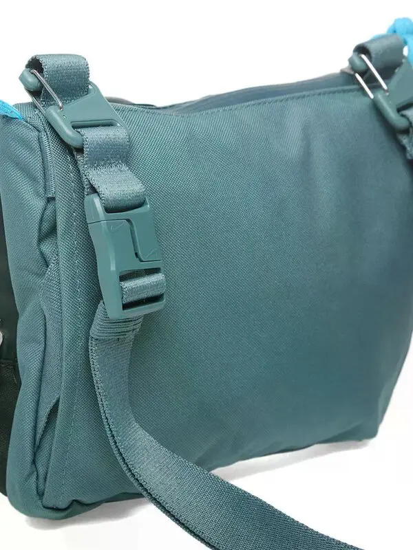 Nike Daymax Crossbody Bag