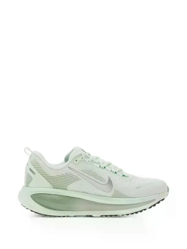 Nike Vomero 18 Sneakers