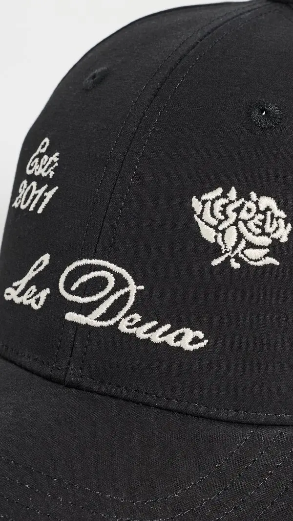 LES DEUX Baseball Cap With Embroidered Details
