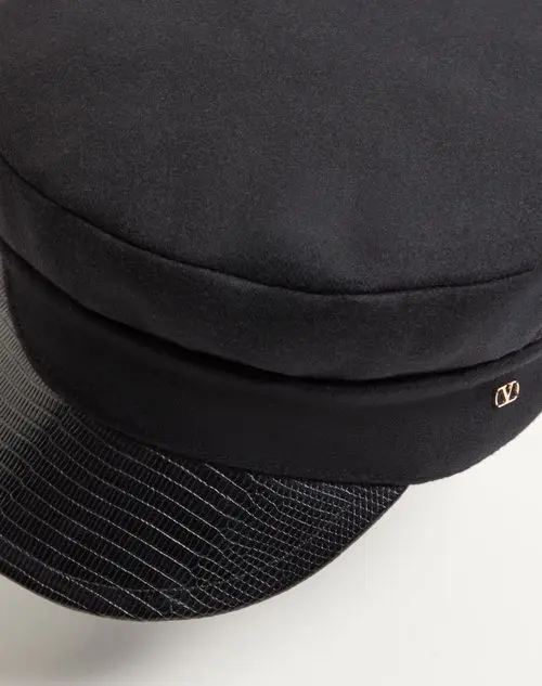 Valentino Garavani Vlogo Signature Hat