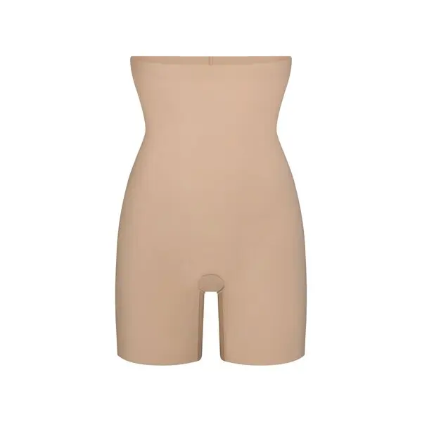 SKIMS High Waisted Short - Clay