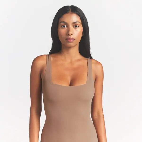 SKIMS Mid Thigh Bodysuit - Sienna