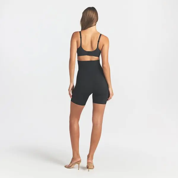 SKIMS High Waisted Short - Onyx