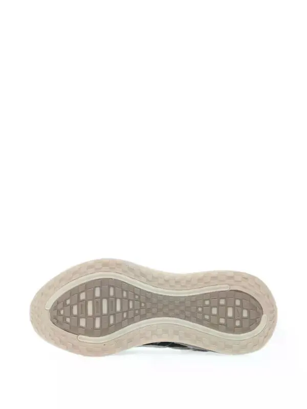 Nike Vomero Plus Se Sneakers