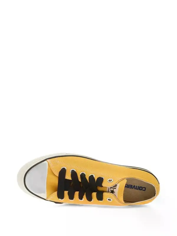 CONVERSE Chuck Taylor Throwback Sneakers