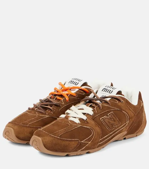 Miu Miu X New Balance 530 Sl Suede Sneakers - Brown