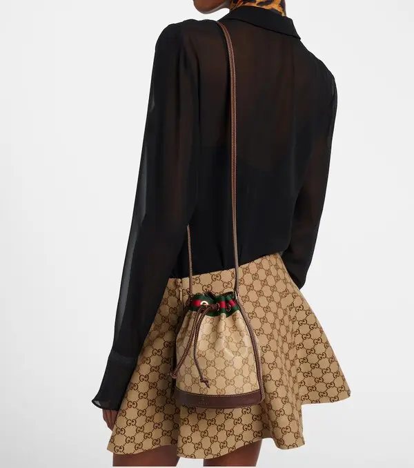Gucci Mini Bucket Bag - Beige
