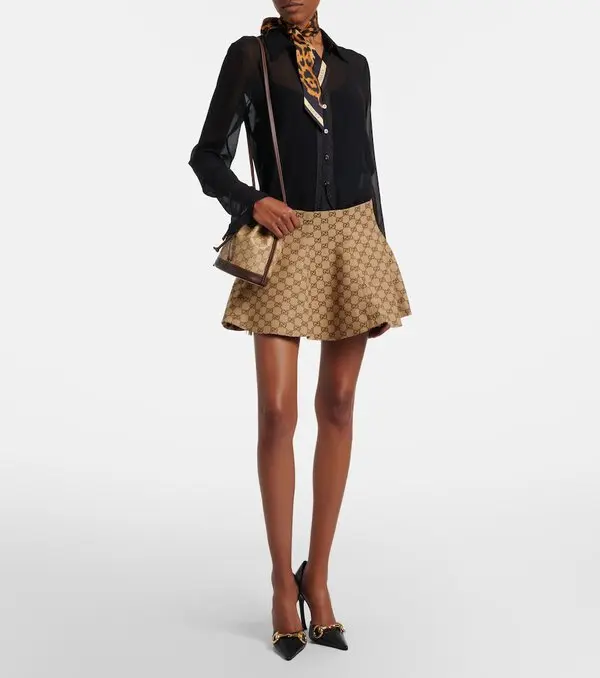 Gucci Mini Bucket Bag - Beige