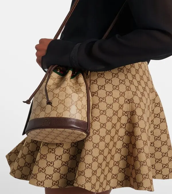 Gucci Mini Bucket Bag - Beige
