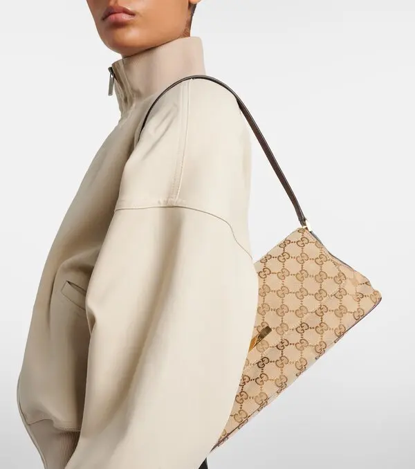 Gucci Madison Medium Shoulder Bag - Beige