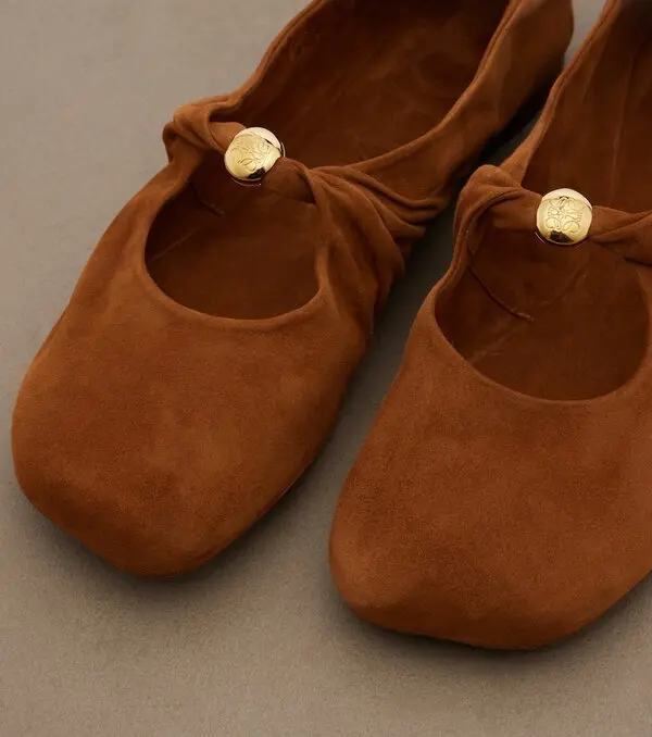 Loewe Pebble Soft Suede Mary Jane Flats - Brown