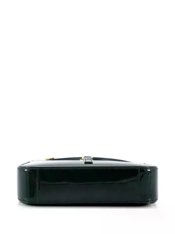 Saint Laurent Le 5 À 7 Small Patent Hobo Bag - Green