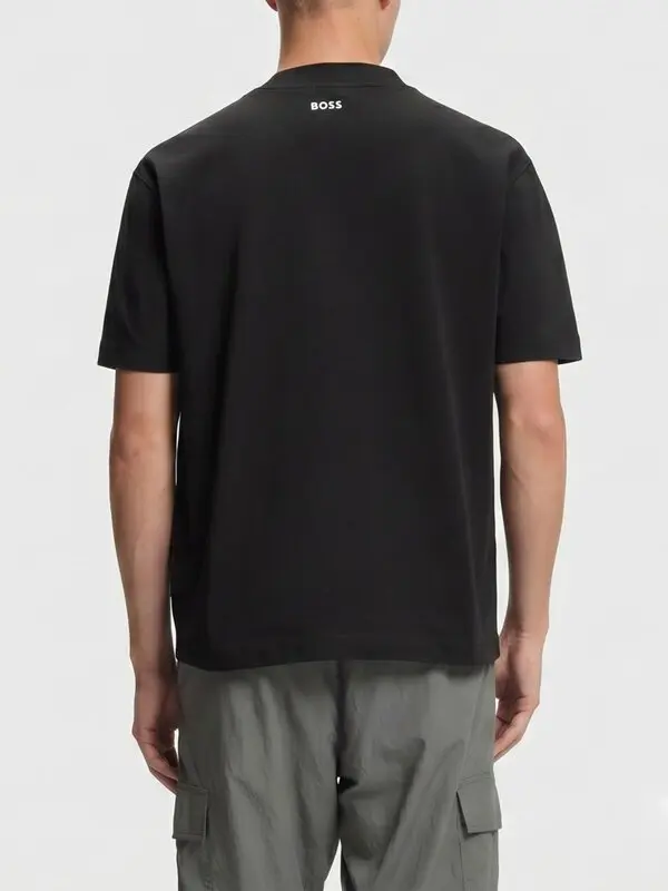 BOSS T-shirt