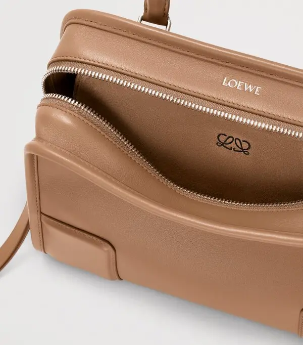 Loewe Amazona 180 Top-handle Bag - Brown