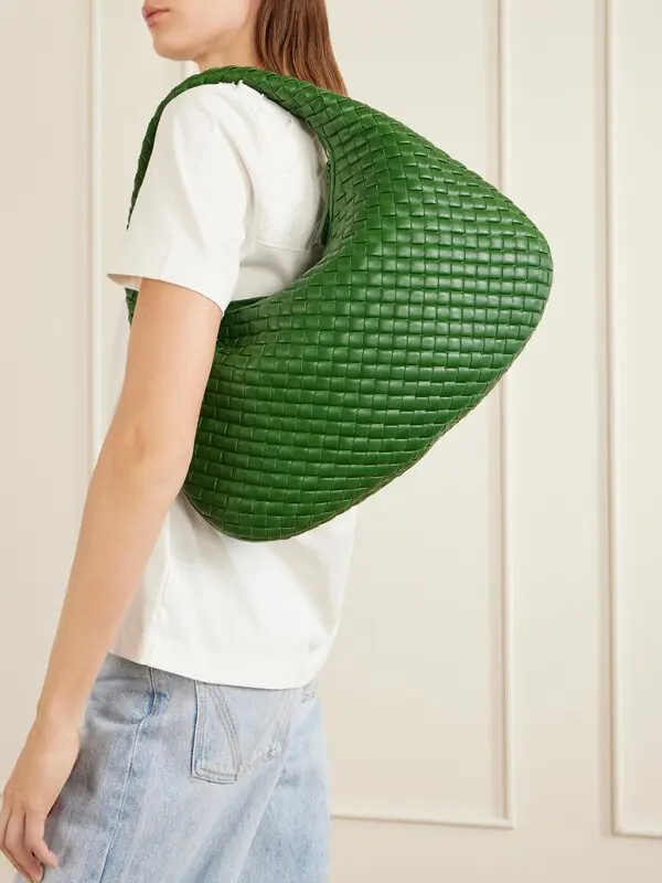 Bottega Veneta Medium Intrecciato Leather Shoulder Bag - Green
