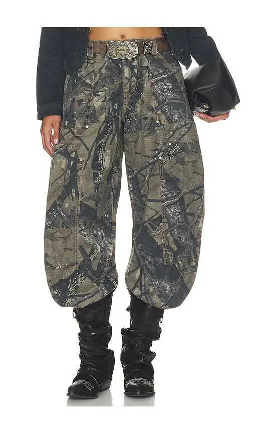 MARKGONG Lumberjack Pant In Brown - Camo