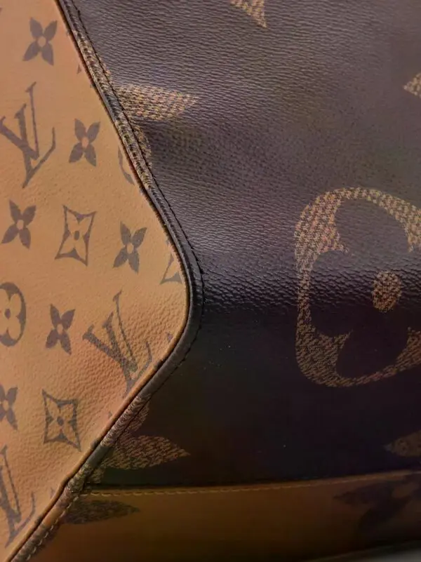 LOUIS VUITTON Onthego Reverse Monogram Giant Gm Tote Bag