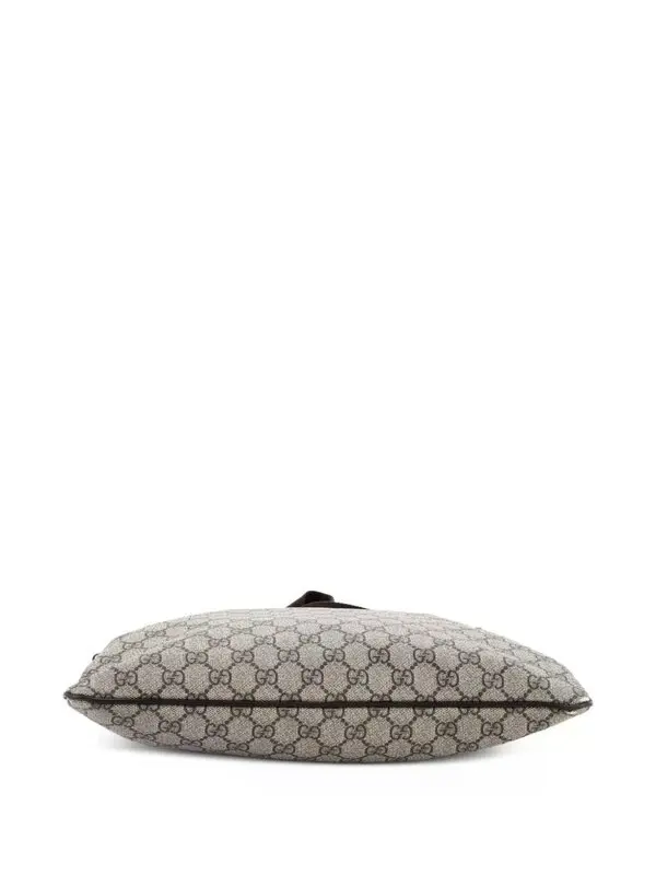 Gucci Gg Coated Canvas Zip Top Messenger Bag