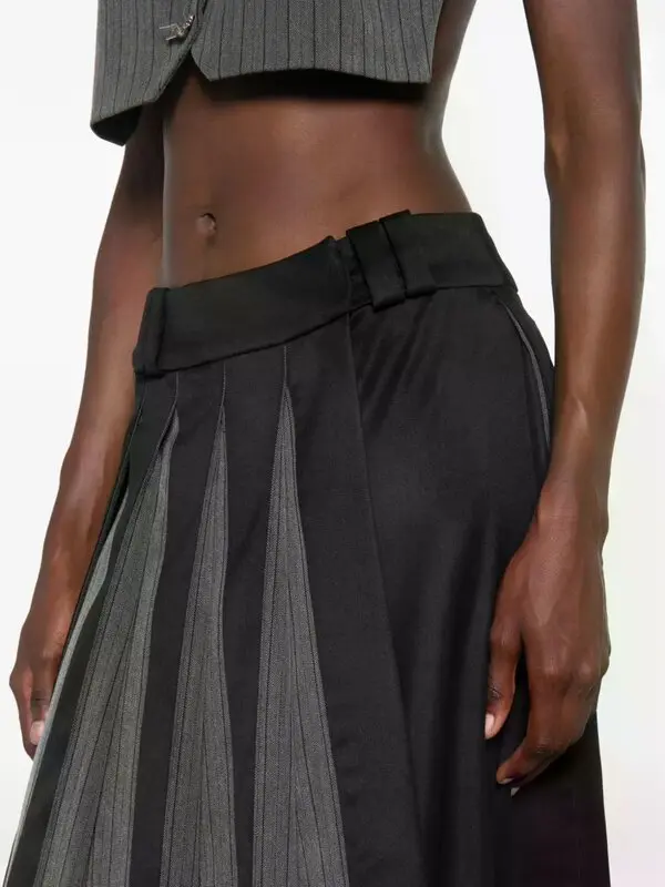 VESTIAIRE D'UN OISEAU LIBRE Pleated Panelled Trousers