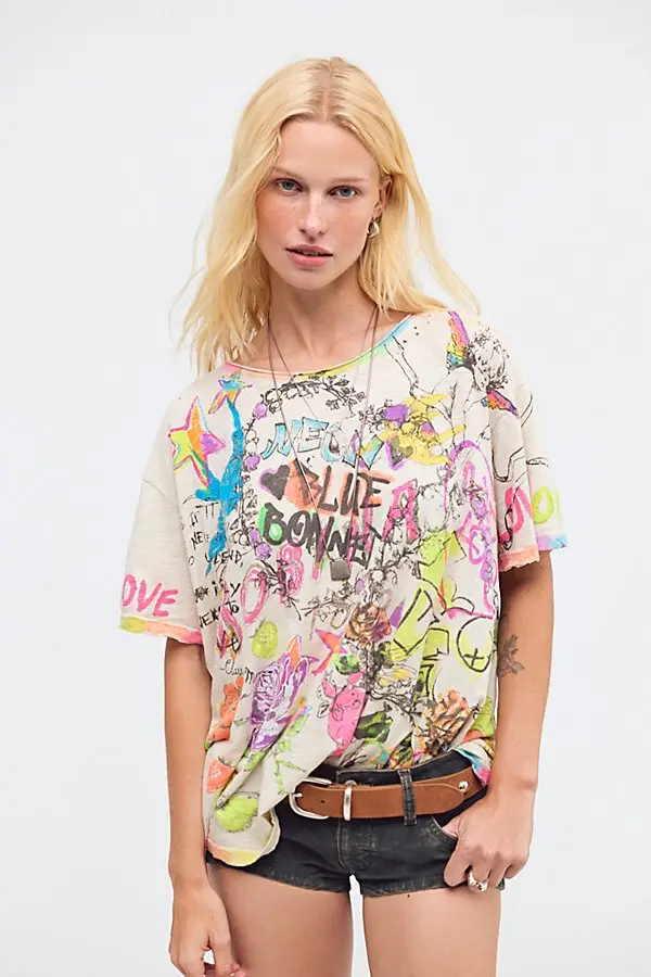 MAGNOLIA PEARL Neon Bluebonnet Graffiti Tee - White