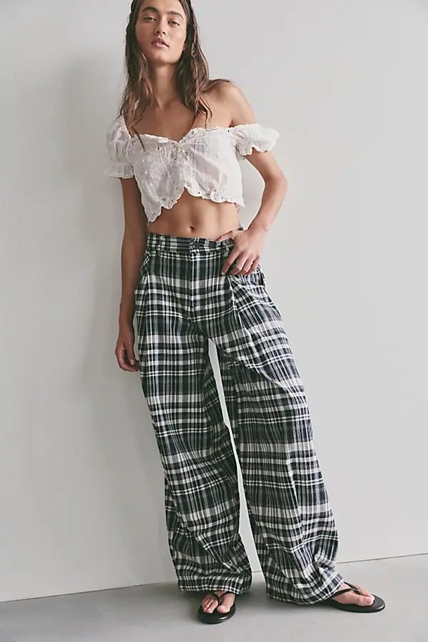 Free People About It Baggy Puckered Pants - Black Combo