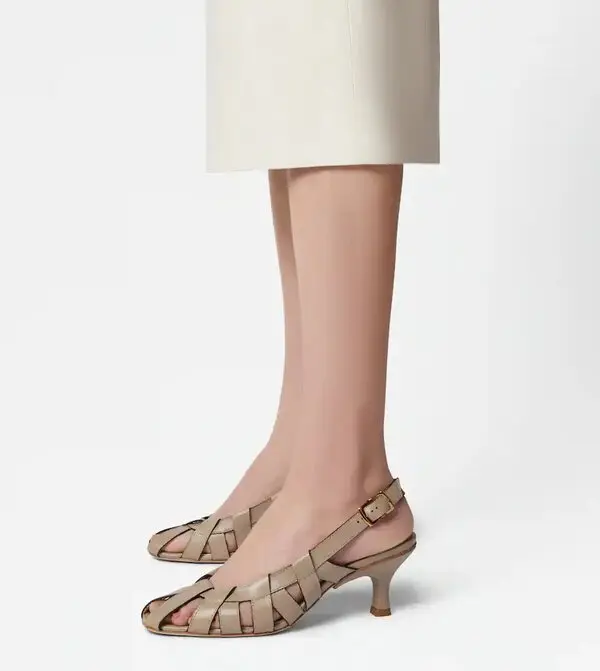 TOD'S Cut-out Leather Pumps - Grey