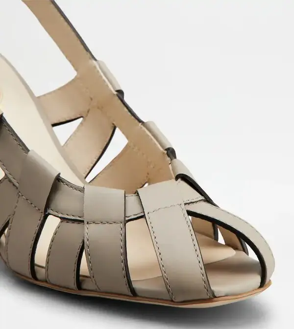TOD'S Cut-out Leather Pumps - Grey