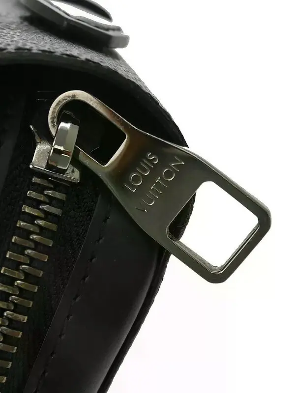 LOUIS VUITTON Zippy Eclipse Clutch Bag