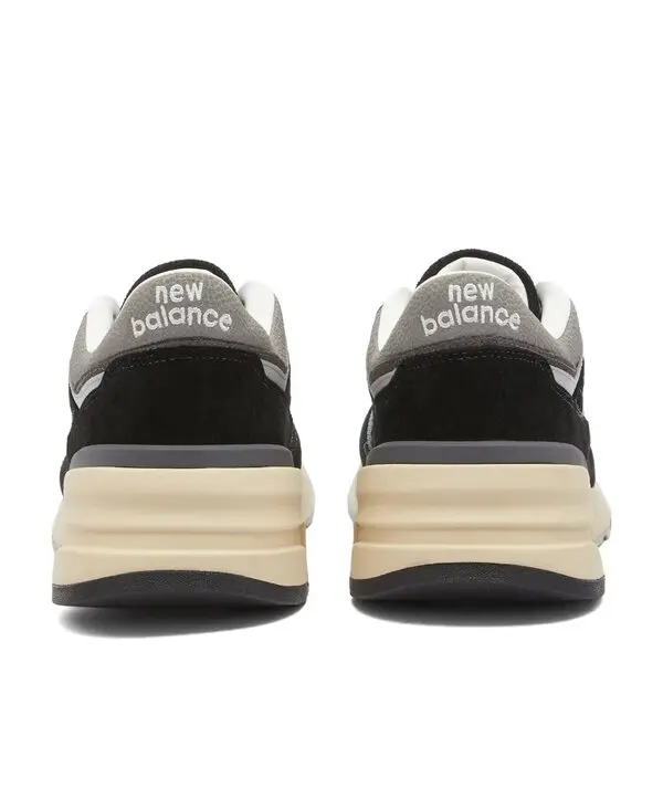 NEW BALANCE 997r Sneakers - Black