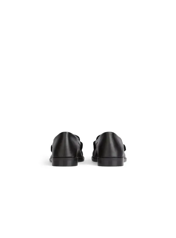 Balmain Sync Smooth Leather Loafers With Gold-tone Chain Detail - Black