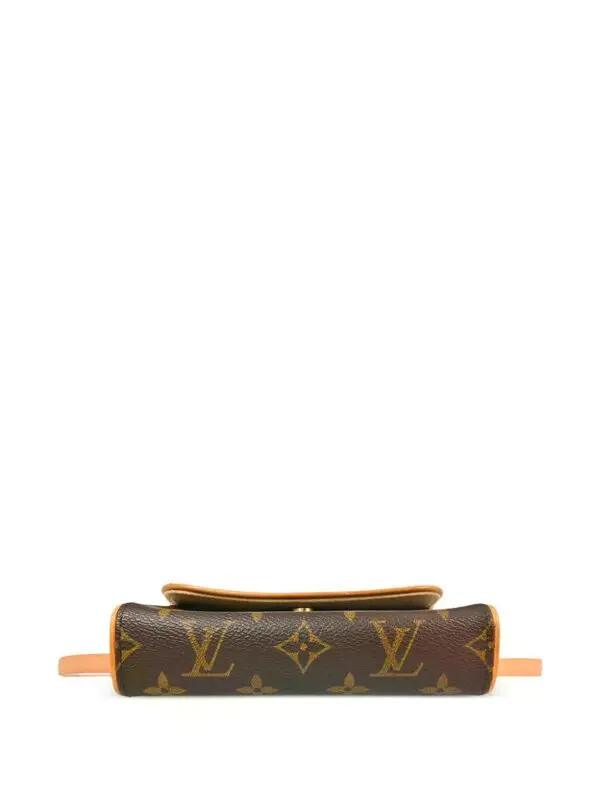 LOUIS VUITTON Florentine Pochette Belt Bag