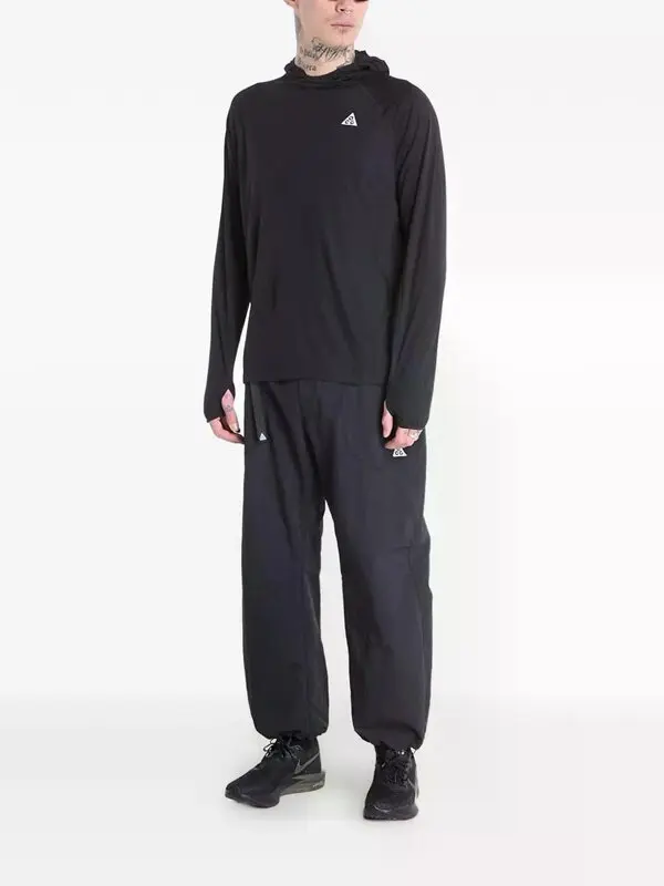 Nike Solar Chase Thumbhole Hoodie
