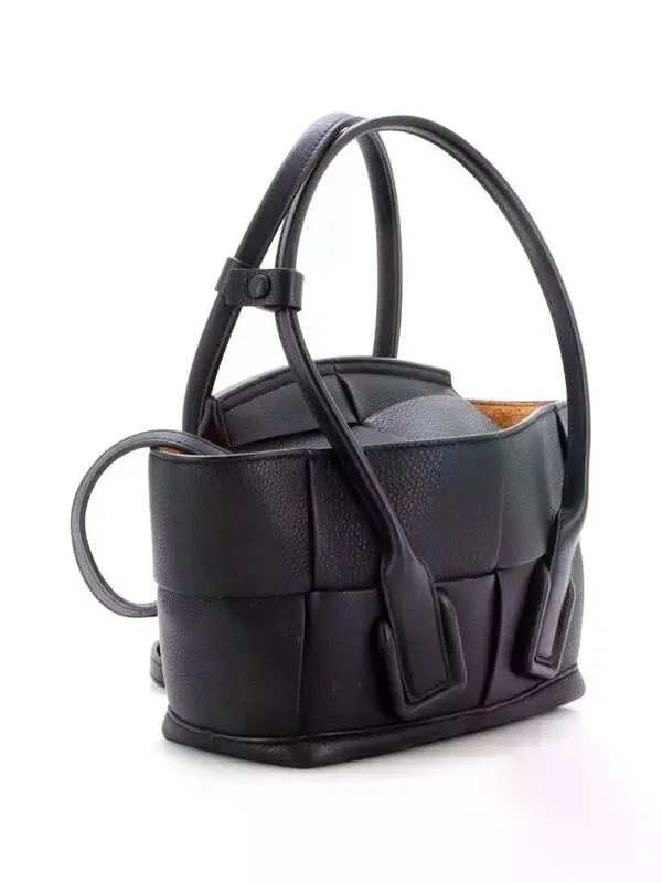 Bottega Veneta Maxi Intrecciato Leather Shoulder Bag - Black