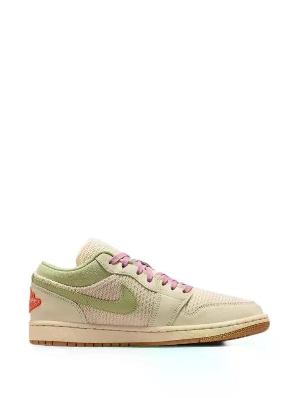 JORDAN Air 1 Low Se Sneakers - Neutrals