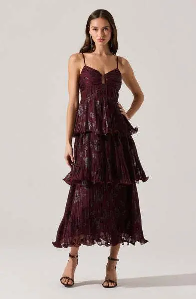 Astr The Label Lupin Floral Pleated Maxi Dress - Wine Floral Print
