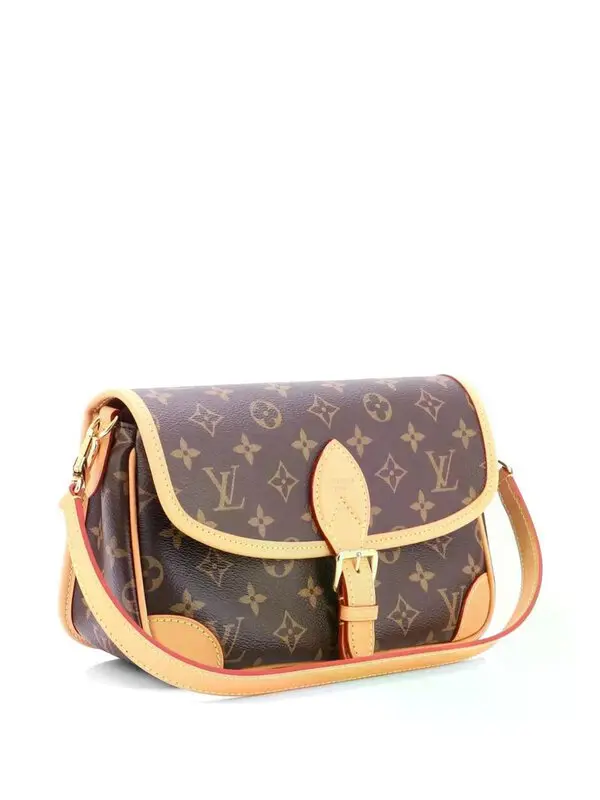 LOUIS VUITTON Diane Nm Handbag Monogram Canvas Crossbody Bag - Brown