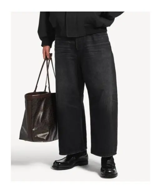 Balenciaga Round Fit Wide-leg Jeans - Black
