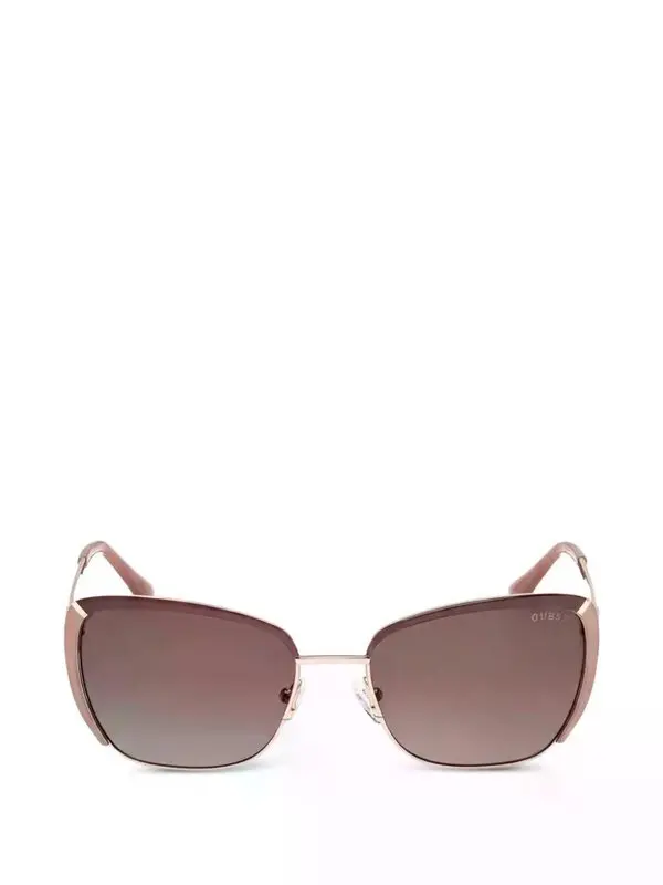 Guess Cat-eye Sunglasses With Gradient Lenses - Gold