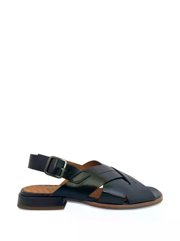 Chie Mihara Crossover Strap Buckle-fastening Sandals